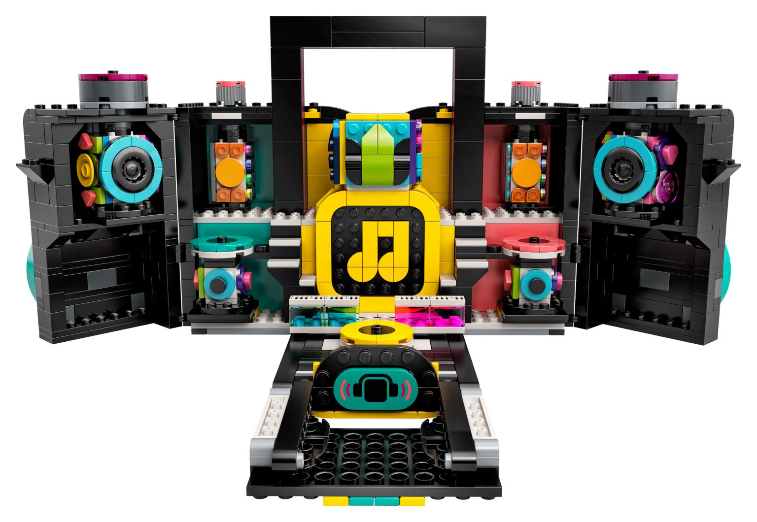 LEGO 43115 The Boombox (20) - The Brothers Brick | The Brothers Brick