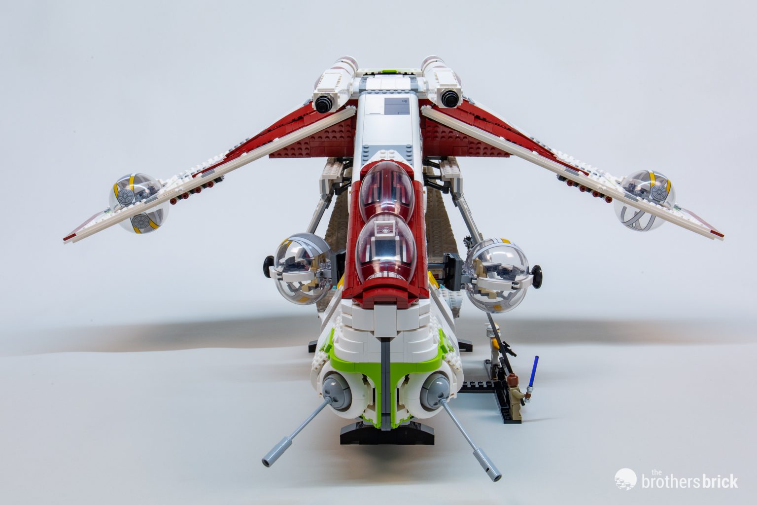 LEGO Star Wars Ultimate Collector Series UCS 75309 Republic Gunship ...