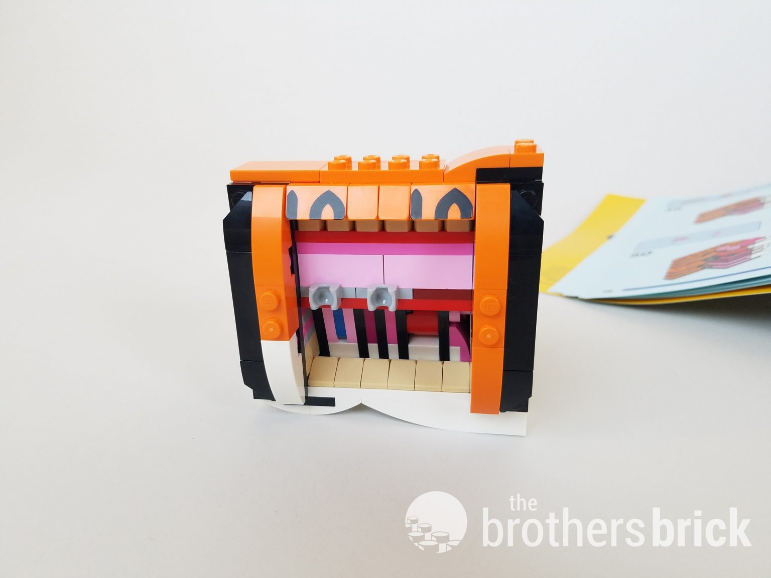 LEGO 31129 Majestic Tiger - There's no tame in this big cat [Review ...