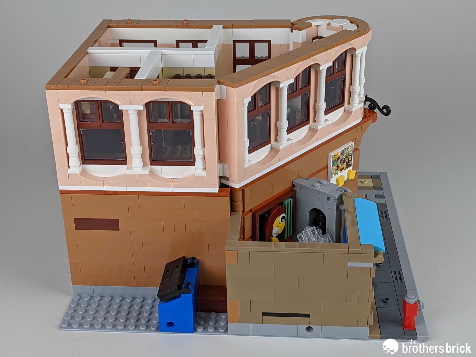 LEGO Modular Buildings Collection 10297 - Boutique Hotel - TBB Review ...