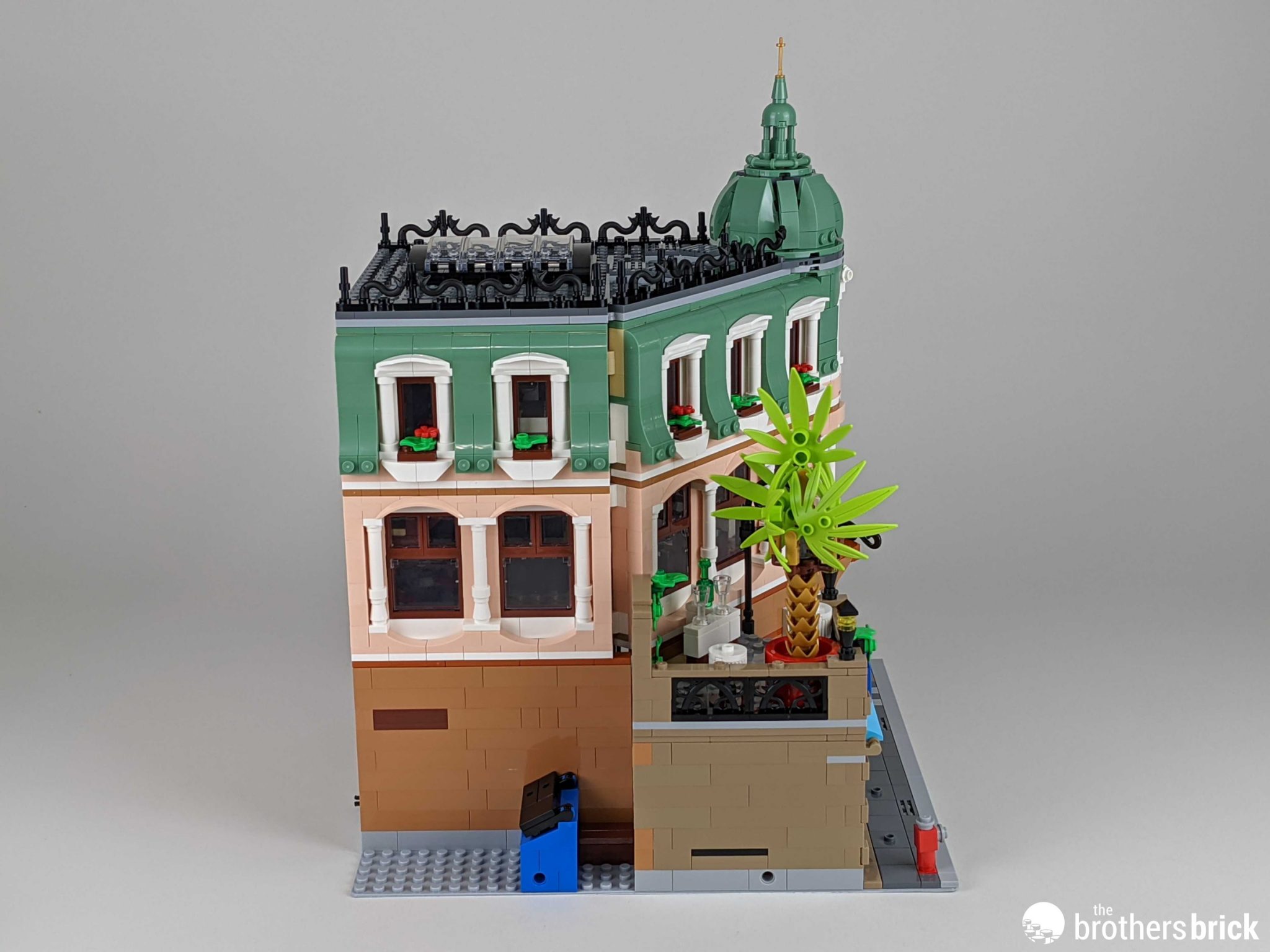 LEGO Modular Buildings Collection 10297 - Boutique Hotel - TBB Review ...