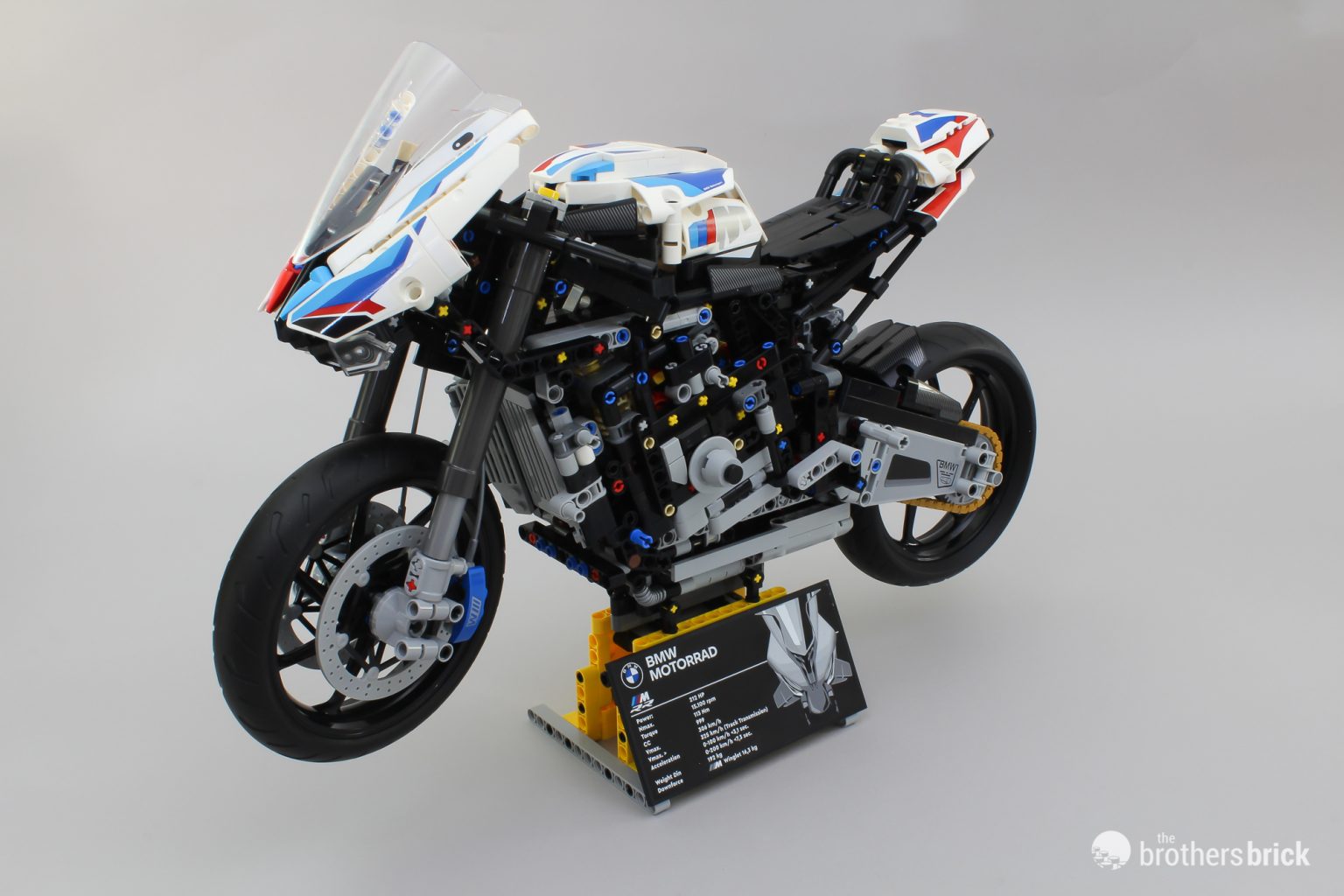LEGO Technic 42130 BMW M 1000 RR Review-35 - The Brothers Brick | The ...