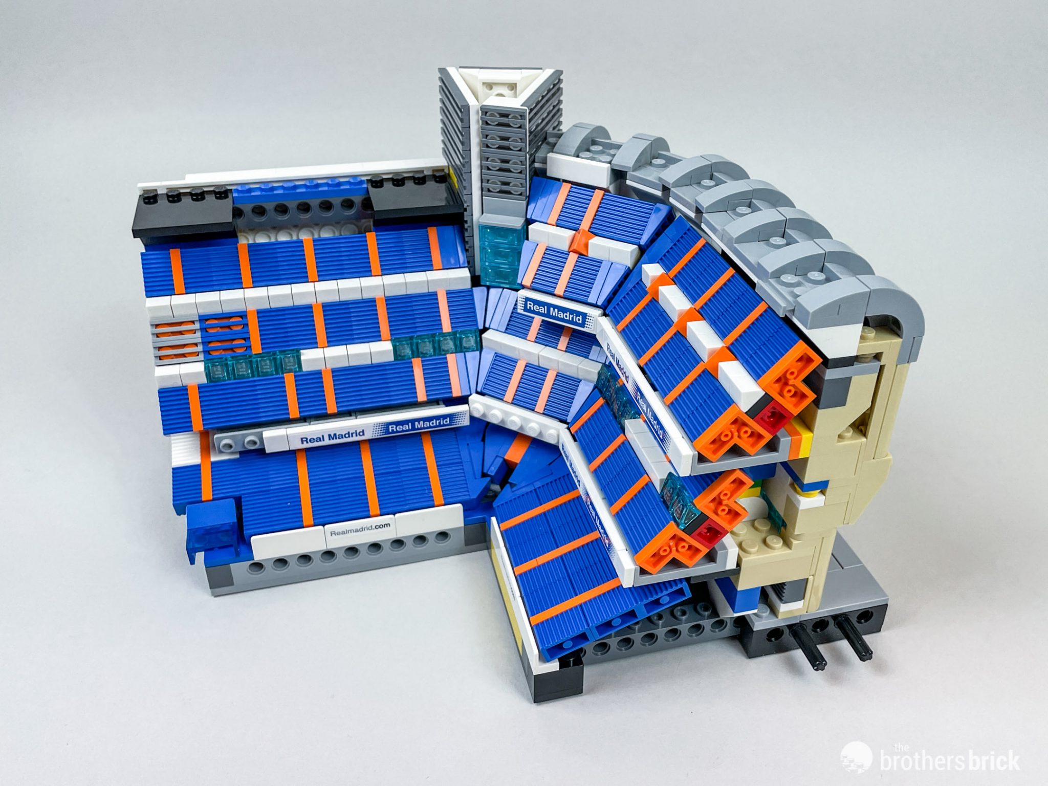 LEGO 10299 Real Madrid - Santiago Bernabeu Stadium-TBB Review-UI6JE-40 ...