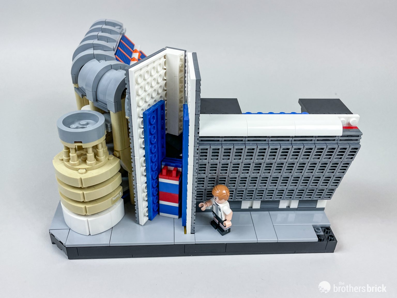 LEGO 10299 Real Madrid - Santiago Bernabeu Stadium-TBB Review-UI6JE-44 ...