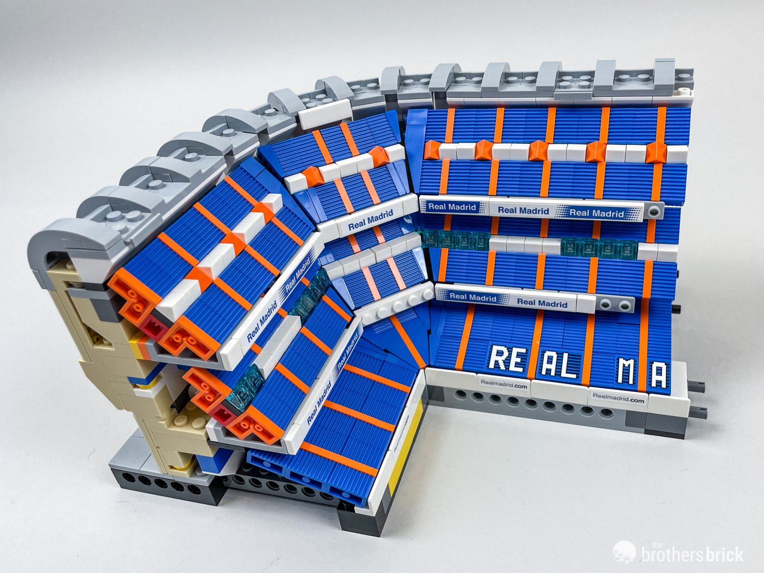 LEGO 10299 Real Madrid - Santiago Bernabeu Stadium-TBB Review-UI6JE-47 ...