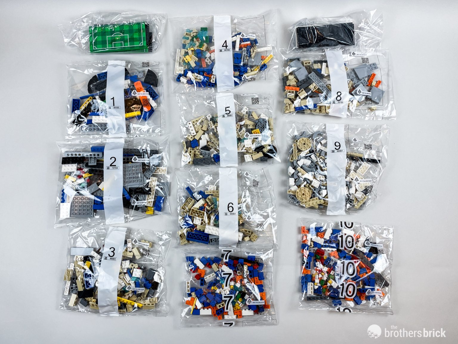 LEGO 10299 Real Madrid - Santiago Bernabeu Stadium-TBB Review-UI6JE-6 ...