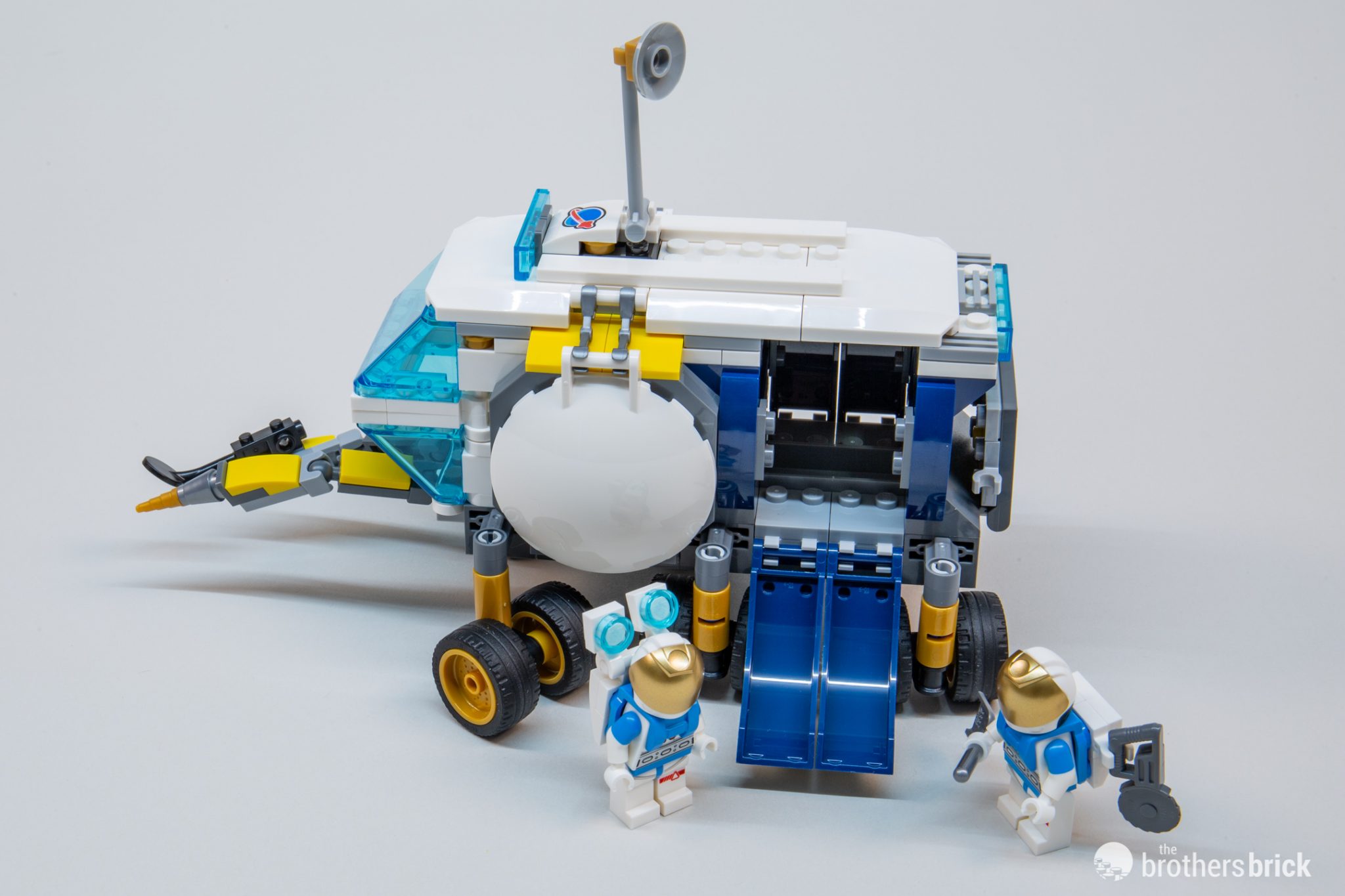 LEGO City Space 60348 Lunar Roving Vehicle 60350 Lunar Research Base ...
