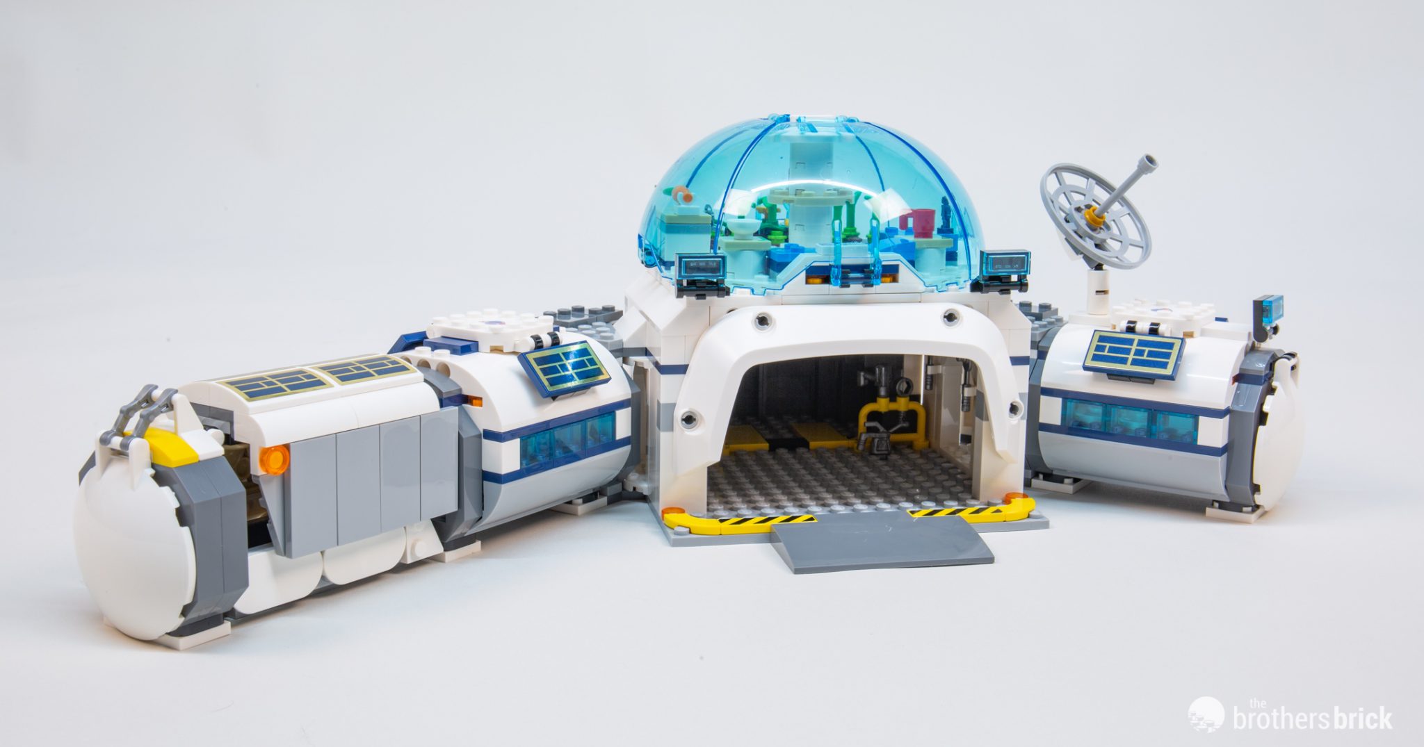LEGO City Space 60348 Lunar Roving Vehicle 60350 Lunar Research Base ...