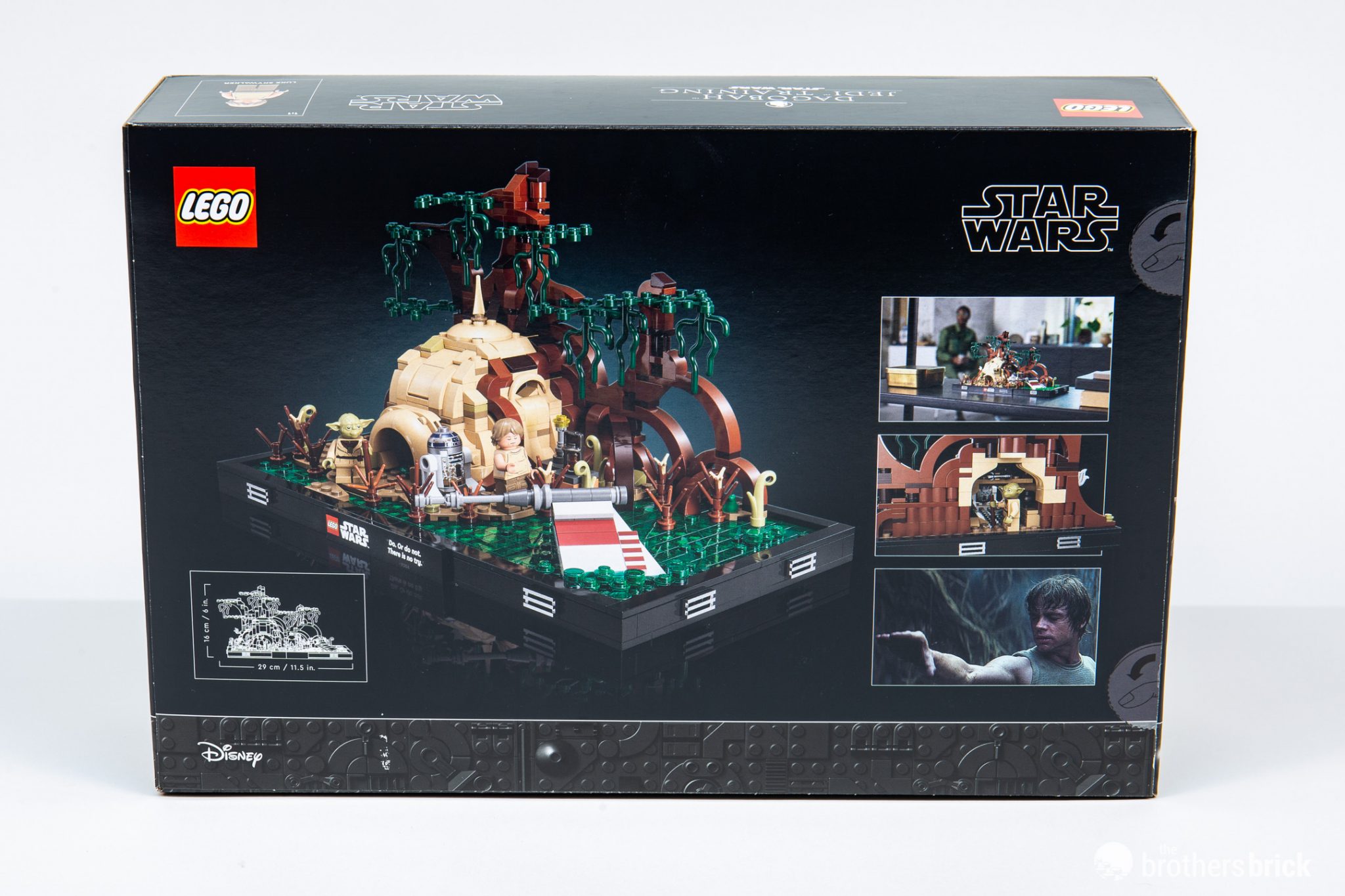 LEGO Star Wars Diorama Collection 75330 Dagobah Jedi Training [Review ...