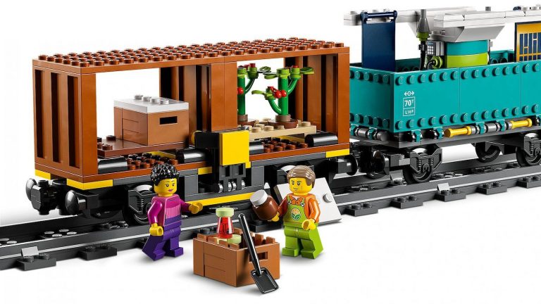 LEGO City Summer 2022 train sets revealed [News] - The Brothers Brick ...