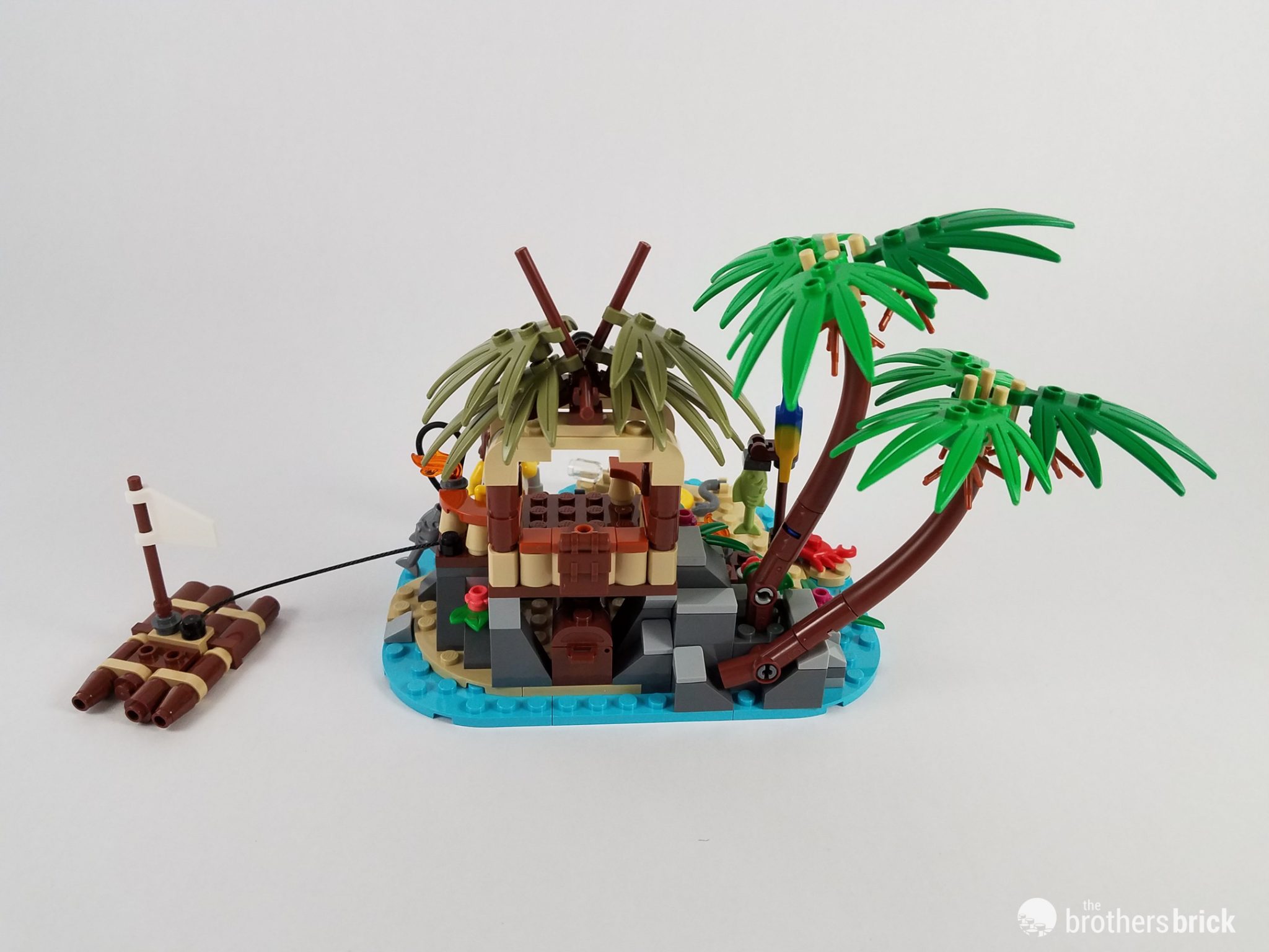 LEGO Ideas 40566: Ray the Castaway - A Marooned Gift with Purchase ...