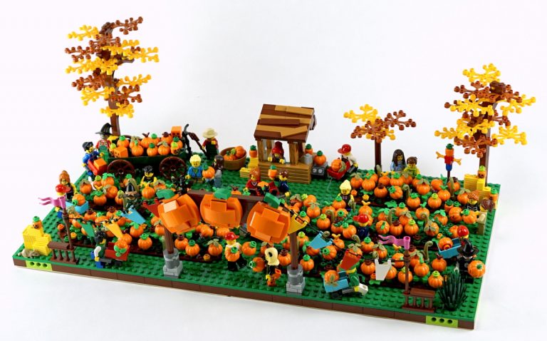 LEGO Pumpkin Patch - The Brothers Brick | The Brothers Brick