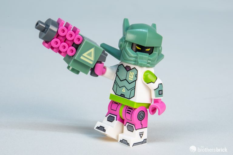 LEGO Collectible Minifigures 71037 Series 24 - Nostalgia included ...