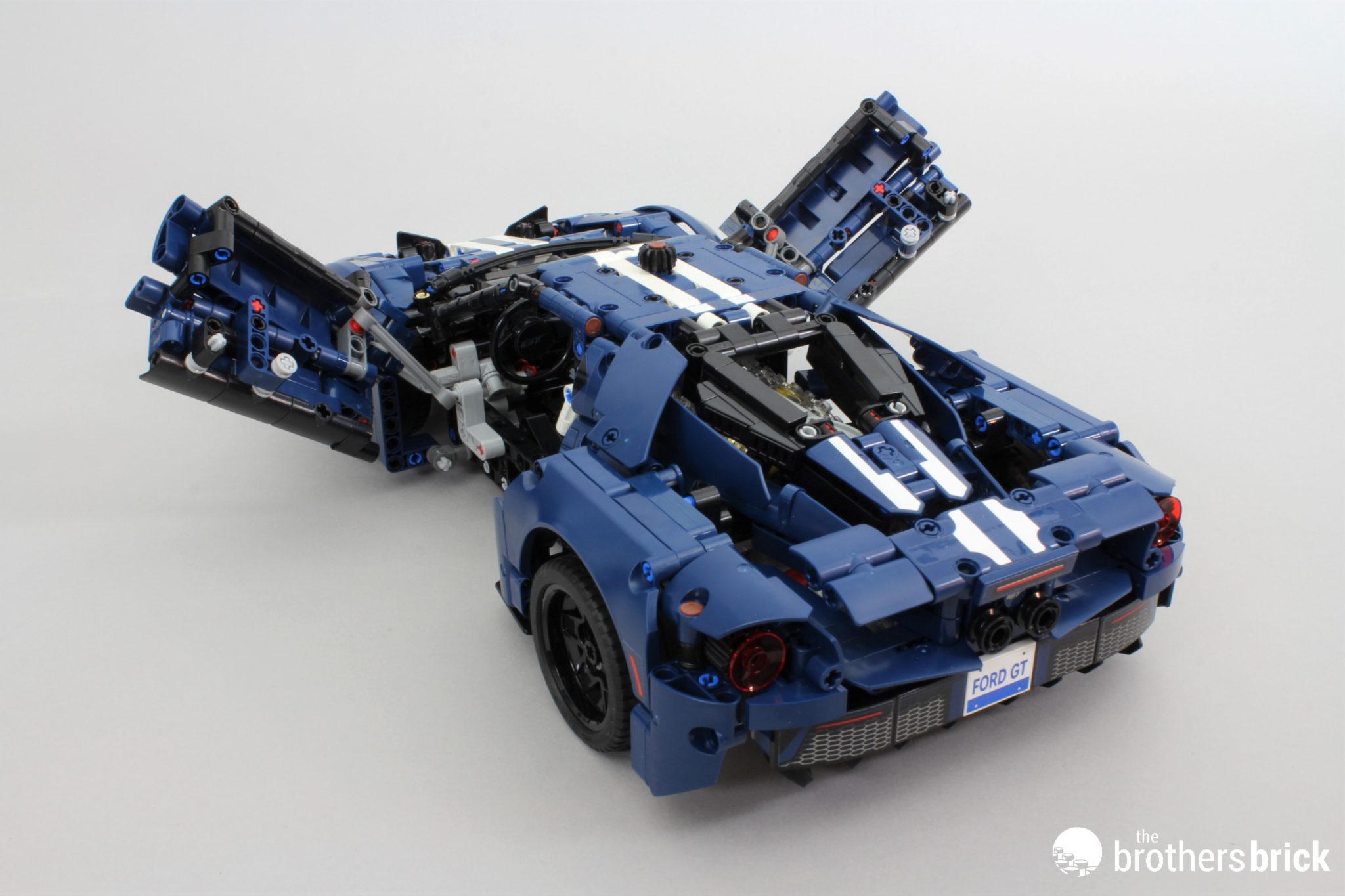 LEGO Technic 42154 2022 Ford GT - TBB Review - (41) - The Brothers ...