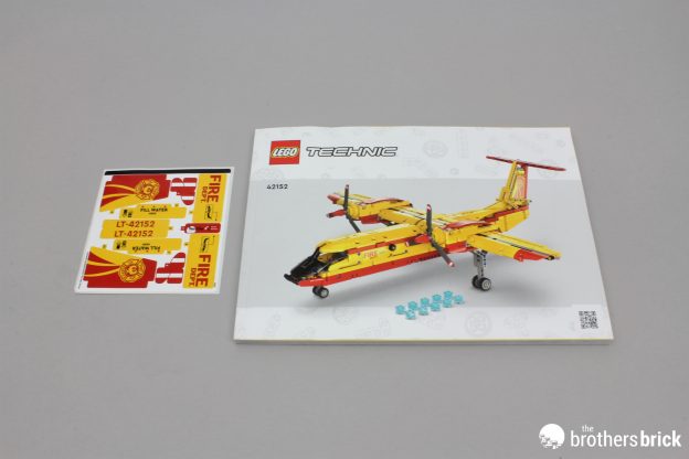 LEGO Technic 42152 Firefighter Aircraft - TBB Review - (4) - The ...