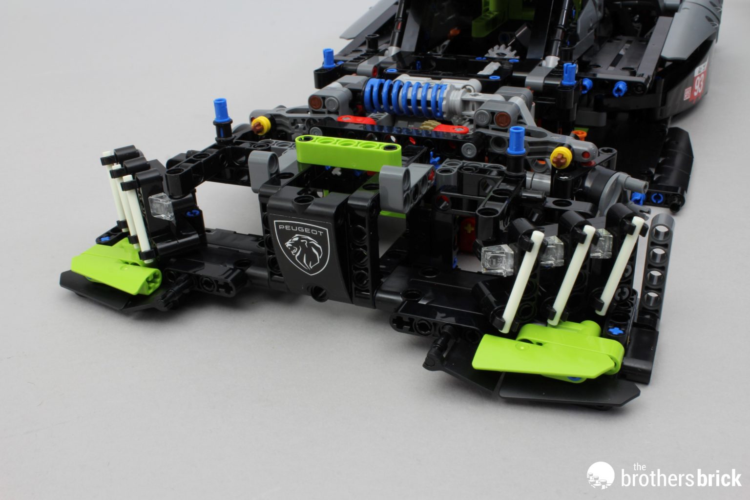 LEGO 42156 PEUGEOT 9X8 24H Le Mans Hybrid Hypercar - TBB Review - (45 ...