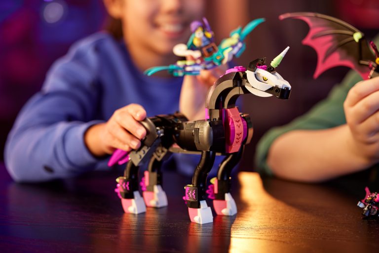 LEGO Dreamzzz 71457 Pegasus Flying Horse (3)-8Dn32 - The Brothers Brick ...