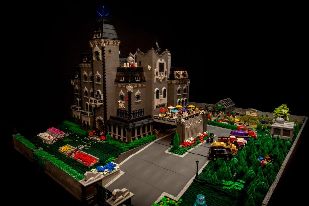 This incredible 50,000-piece LEGO Halloween house is where all the cool ...