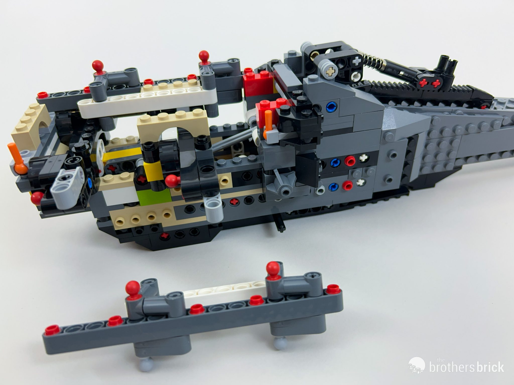 LEGO Icons 10327 Dune Atreides Royal Ornithopter [REVIEW] - The ...