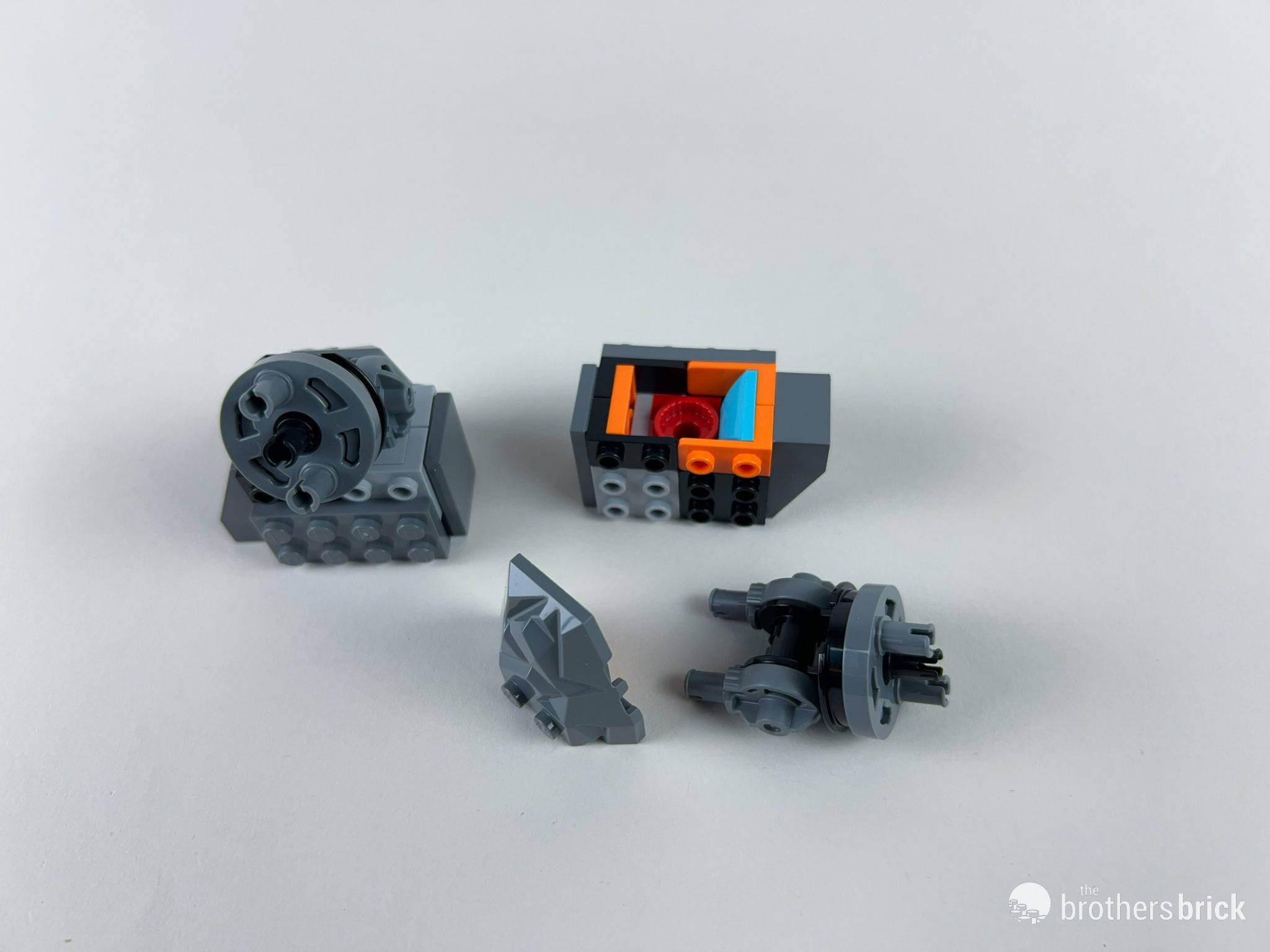 LEGO Ninjago 71821 Cole's Titan Dragon Mech - A Truly Tanky Titan ...