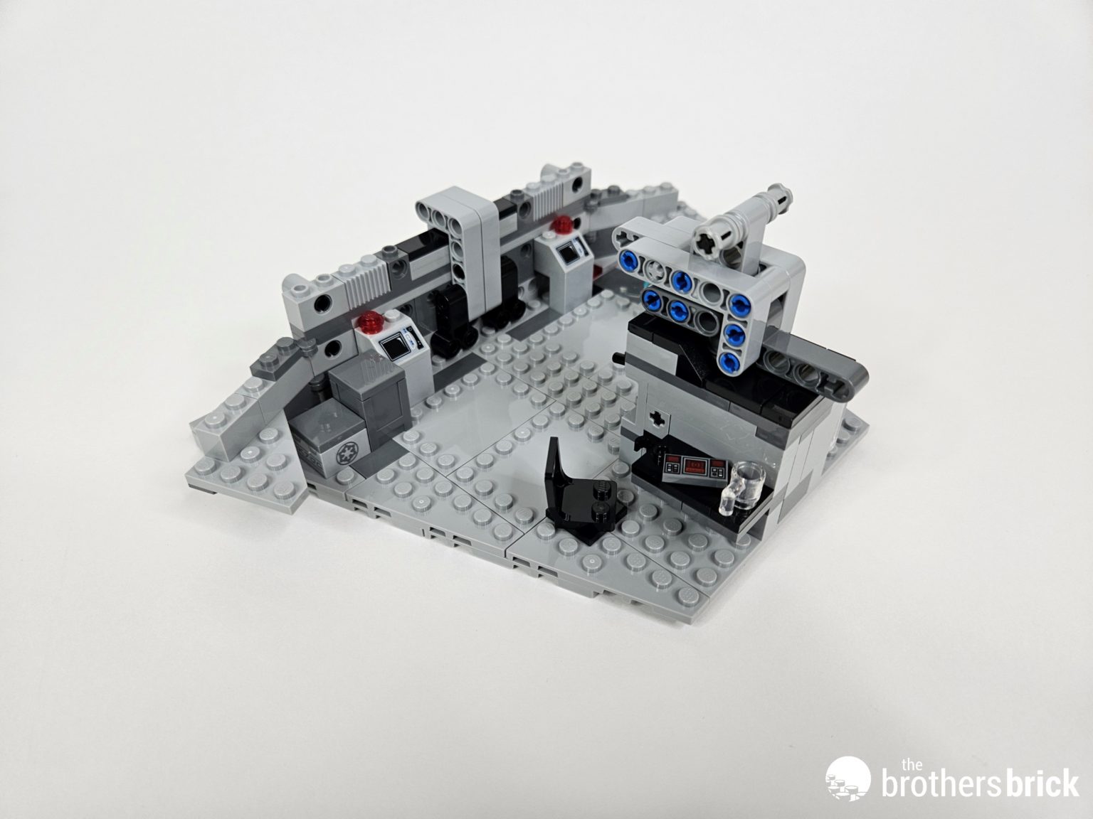 LEGO Star Wars 75394 Imperial Star Destroyer - "Use the play features ...