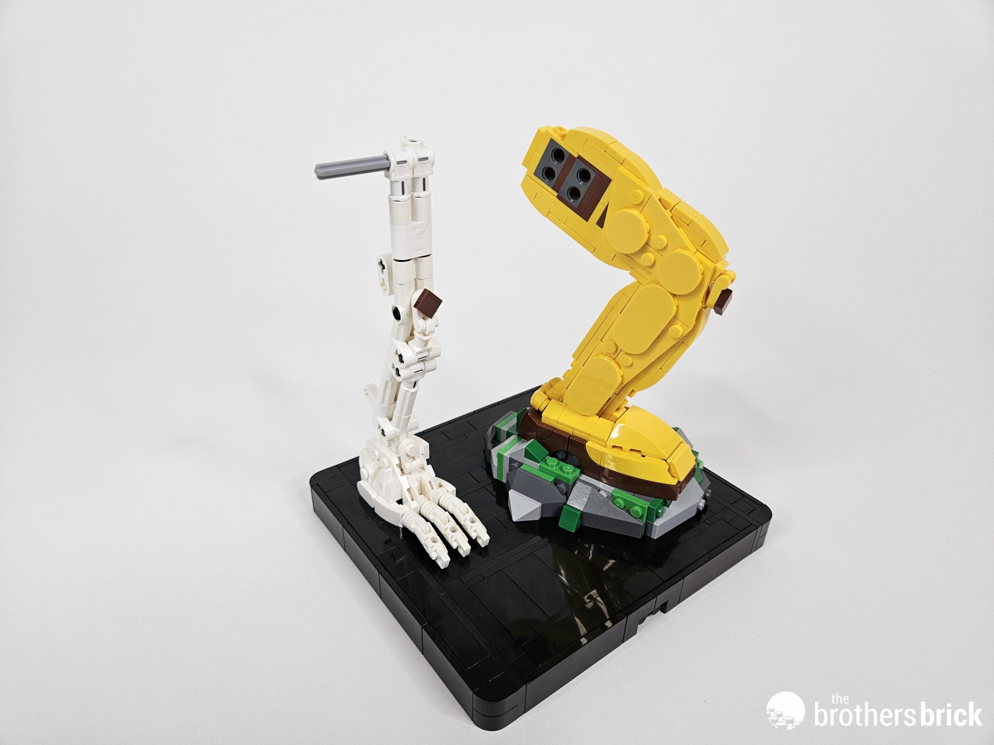 LEGO-Fortnite-77072-Peely-Bone-Review-22-Hwv2t - The Brothers Brick ...