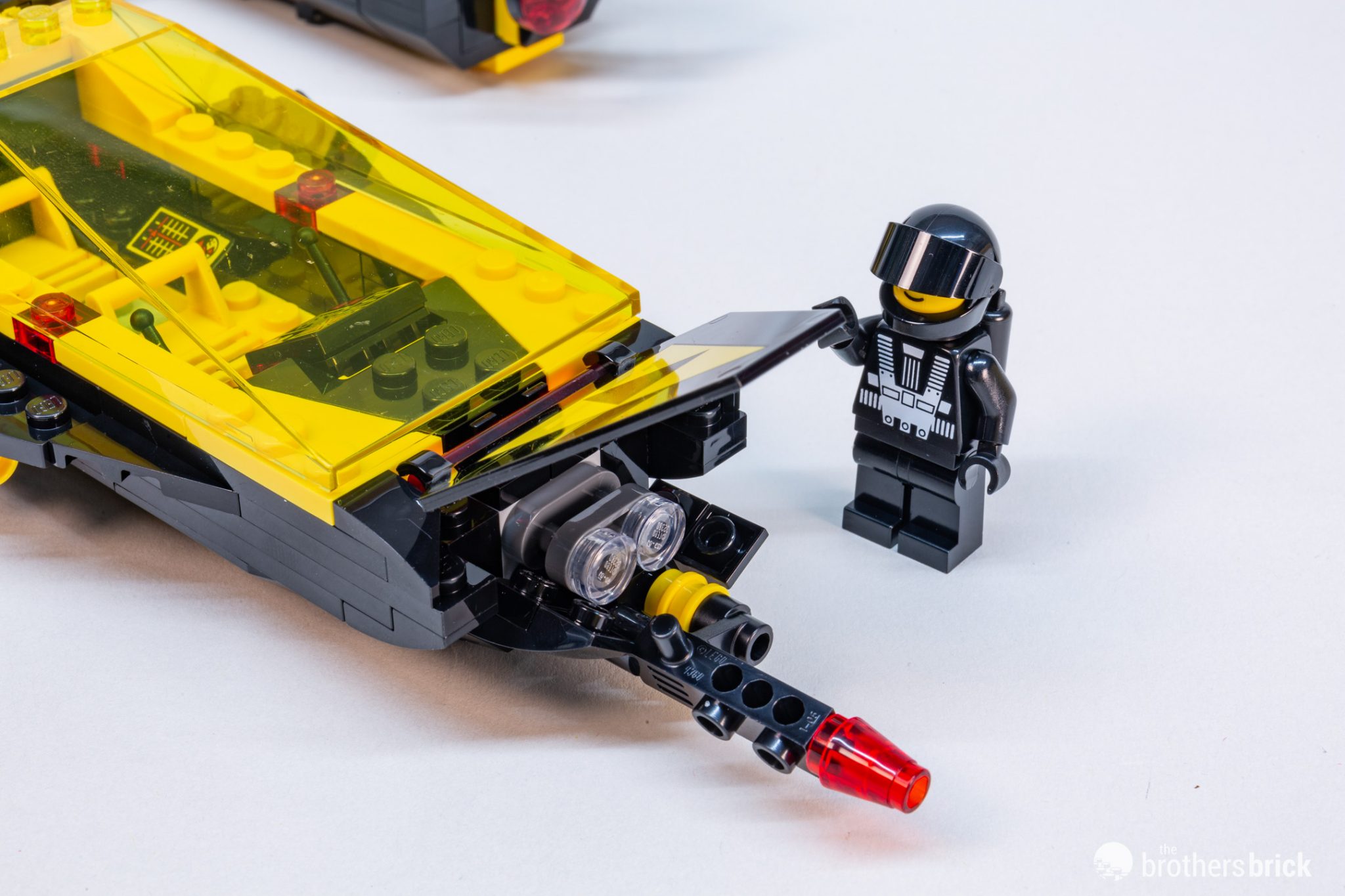LEGO Icons 10355 Blacktron Renegade - TBB Review - OSJC0-25 - The ...