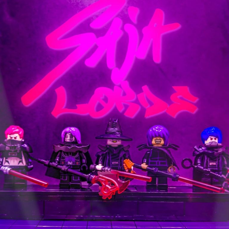 Minifig Monday: These golden K-Pop Demon Hunter LEGO creations are ...
