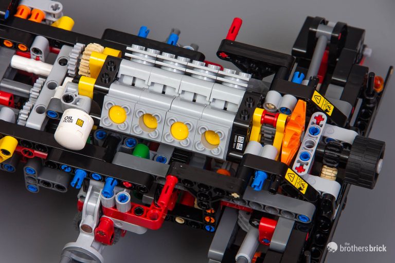 The biggest LEGO Technic set ever: 42082 Rough Terrain Crane [Review ...