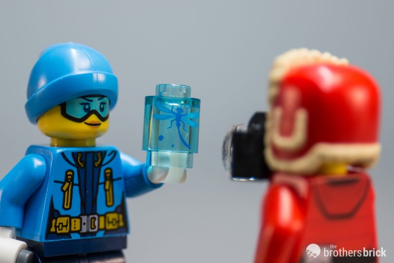 Surprises are in store within the LEGO City Arctic 60191 Arctic ...