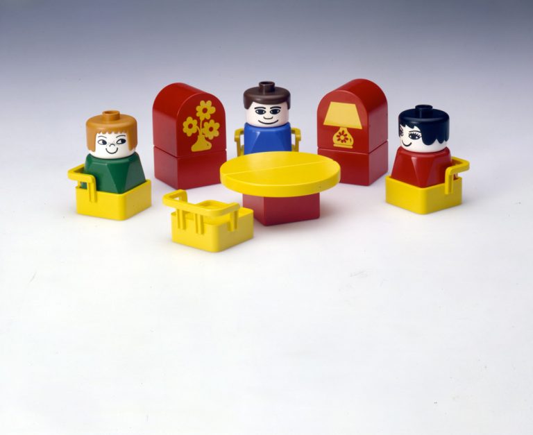 LEGO Duplo History-202 - The Brothers Brick | The Brothers Brick