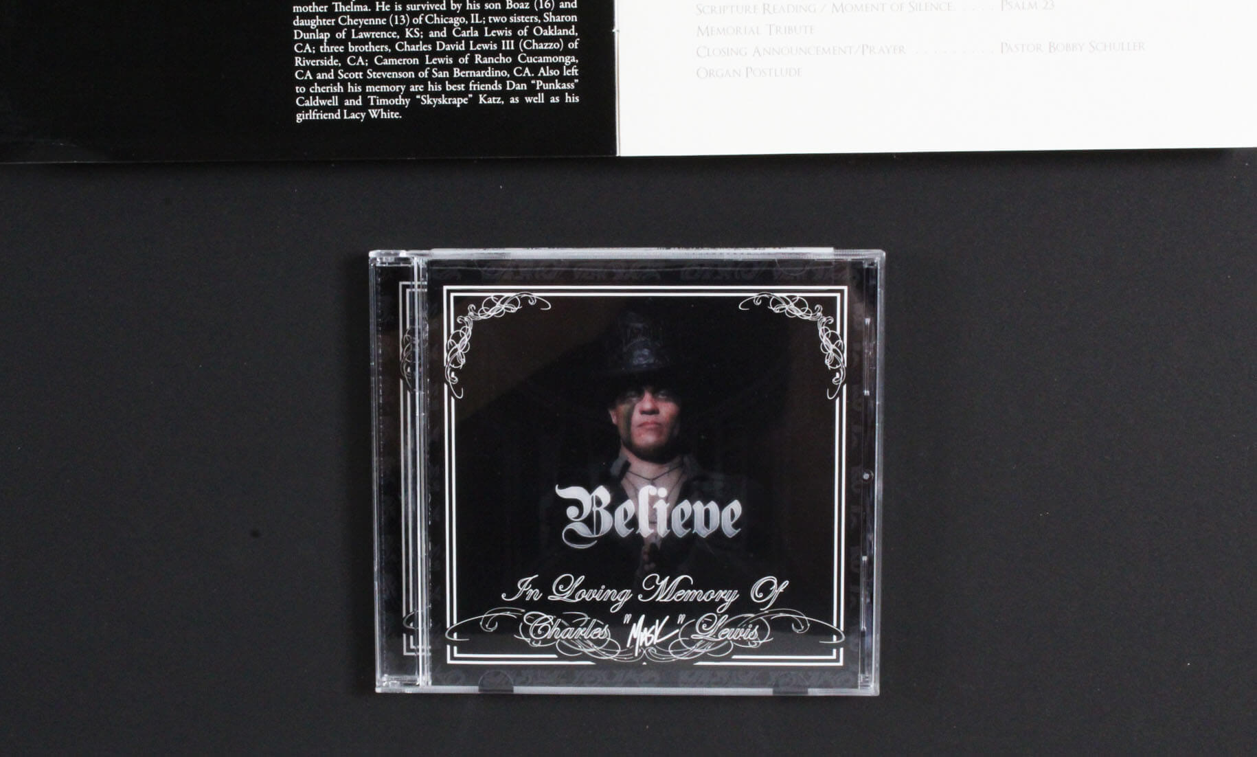 Mask Used UFC Tapout Vest Hat