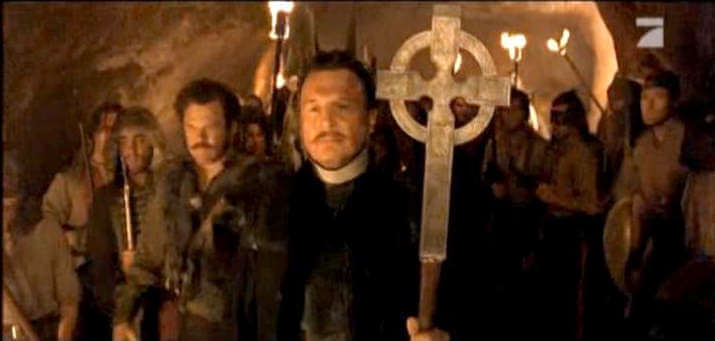 "Gangs Of New York" Liam Neeson's Battle Cross Costume Prop (Backlot ...