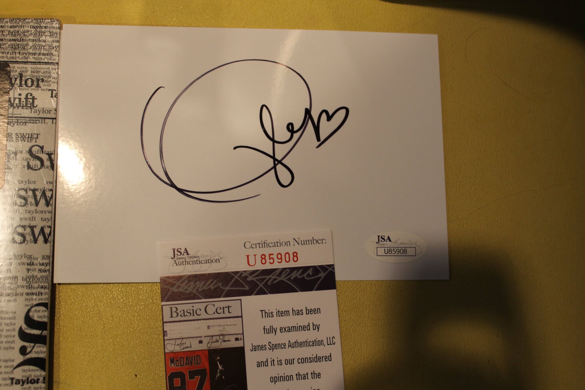 Taylor Swift - Reputation [New Vinyl LP] Picture Disc and hand signed ...