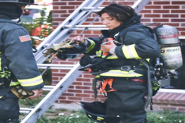 4.3 earthquake in Los Angeles-area causes little damage - 2LT News