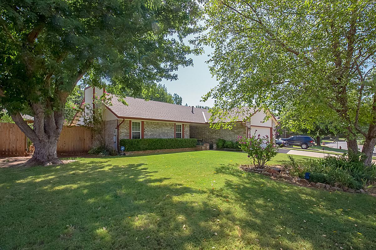 1704 Whispering Creek Dr, Edmond, OK 73013 | Lodi Hagler, Broker ...