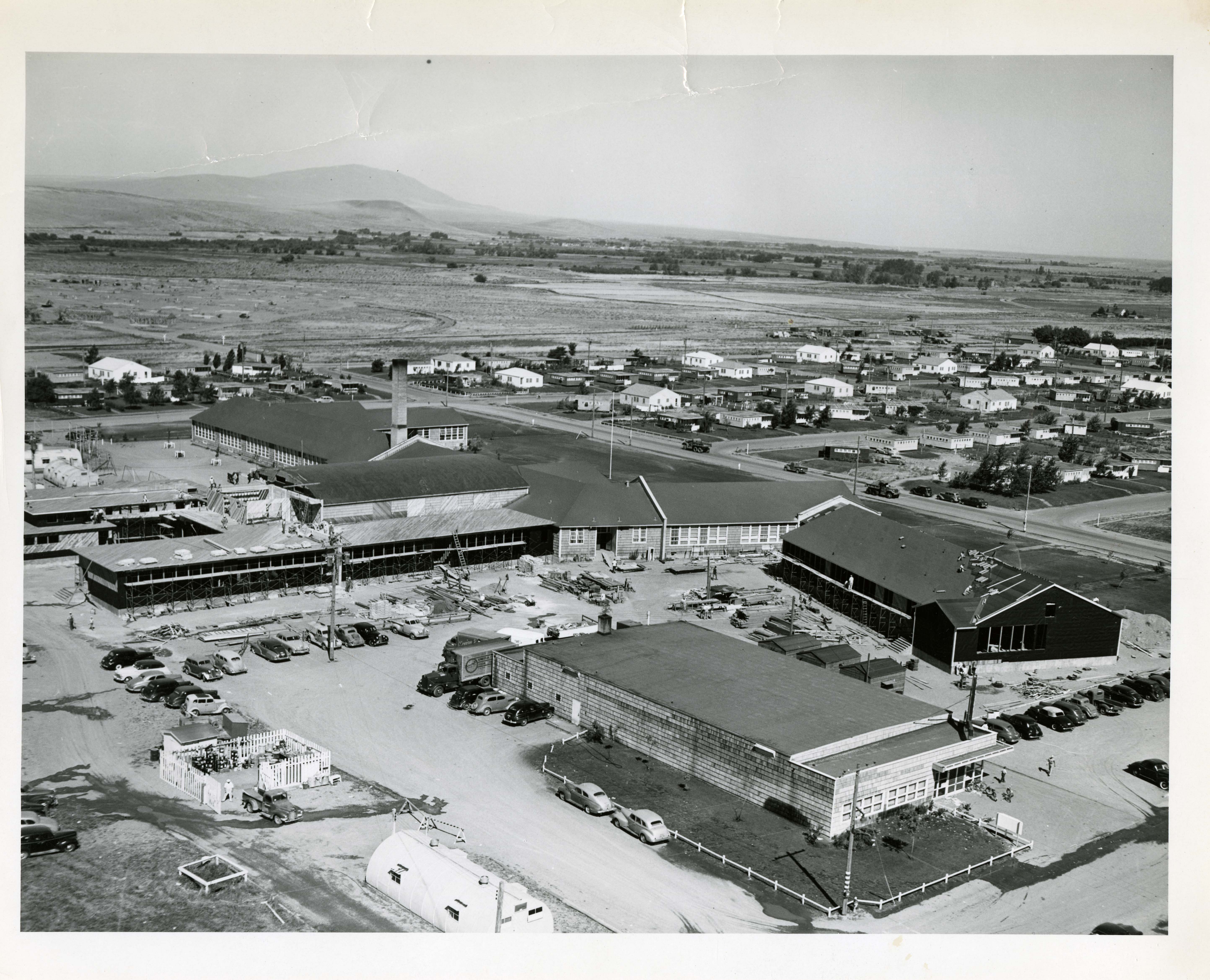Large Building · Hanford History Project