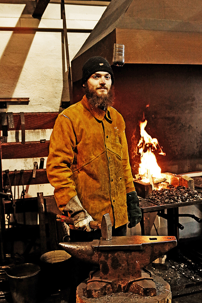 Estonian Blacksmiths ( Inheritors of blacksmithing) | International ...