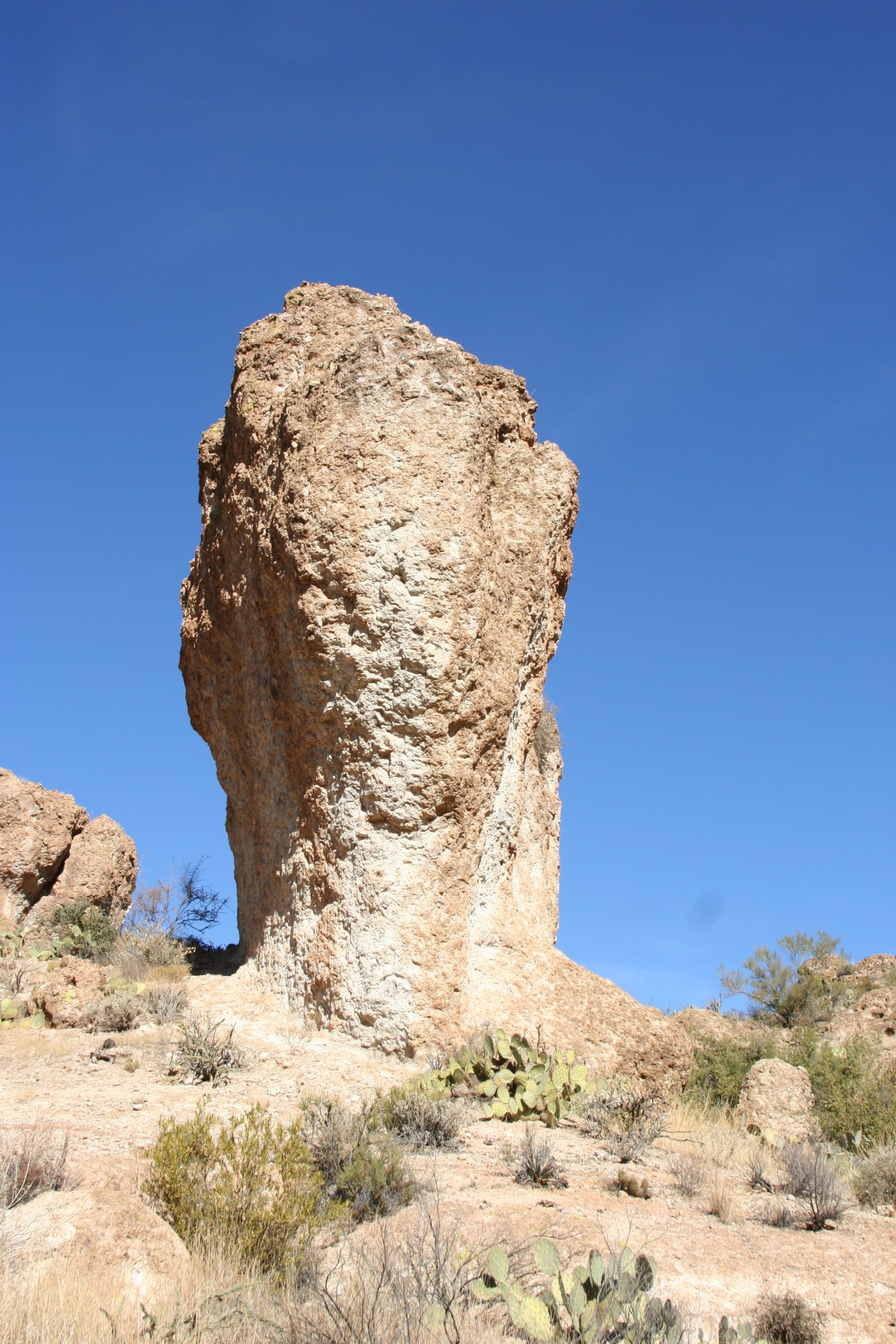 Photo Detail: Rock formations