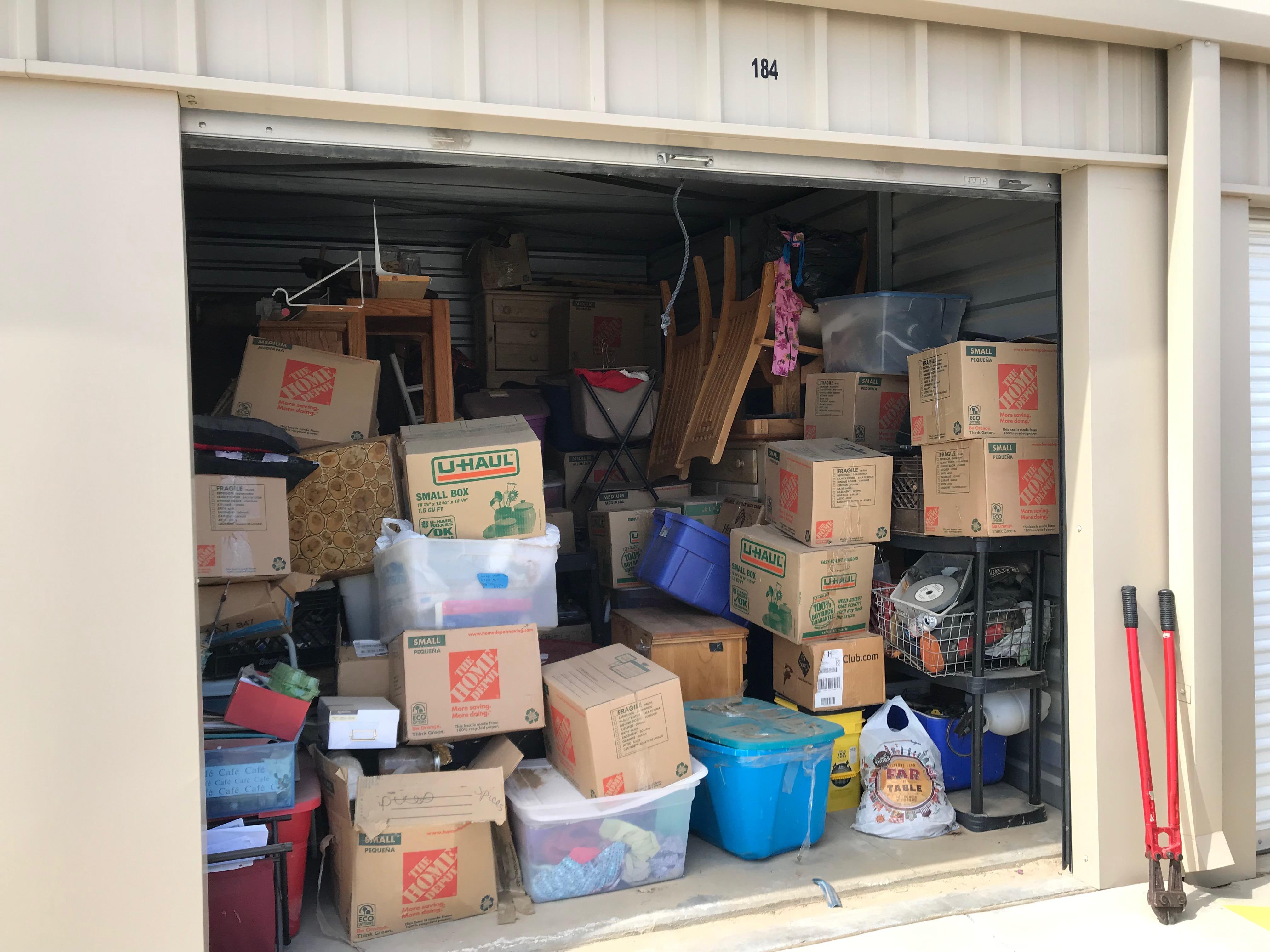 Storage auction #9430 at Storage 4 Less | StorageAuctions.net