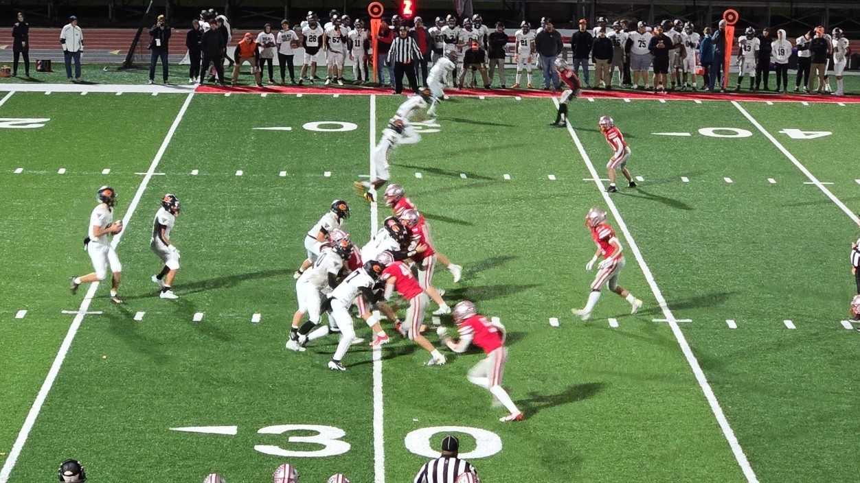 The Shelby Whippets defeat the Elida Bulldogs 49 to 21 - ScoreStream