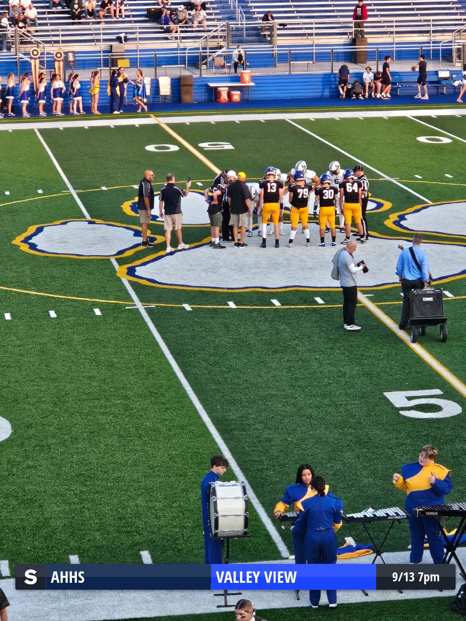The Valley View Cougars defeat the Abington Heights Comets 18 to 13 ...
