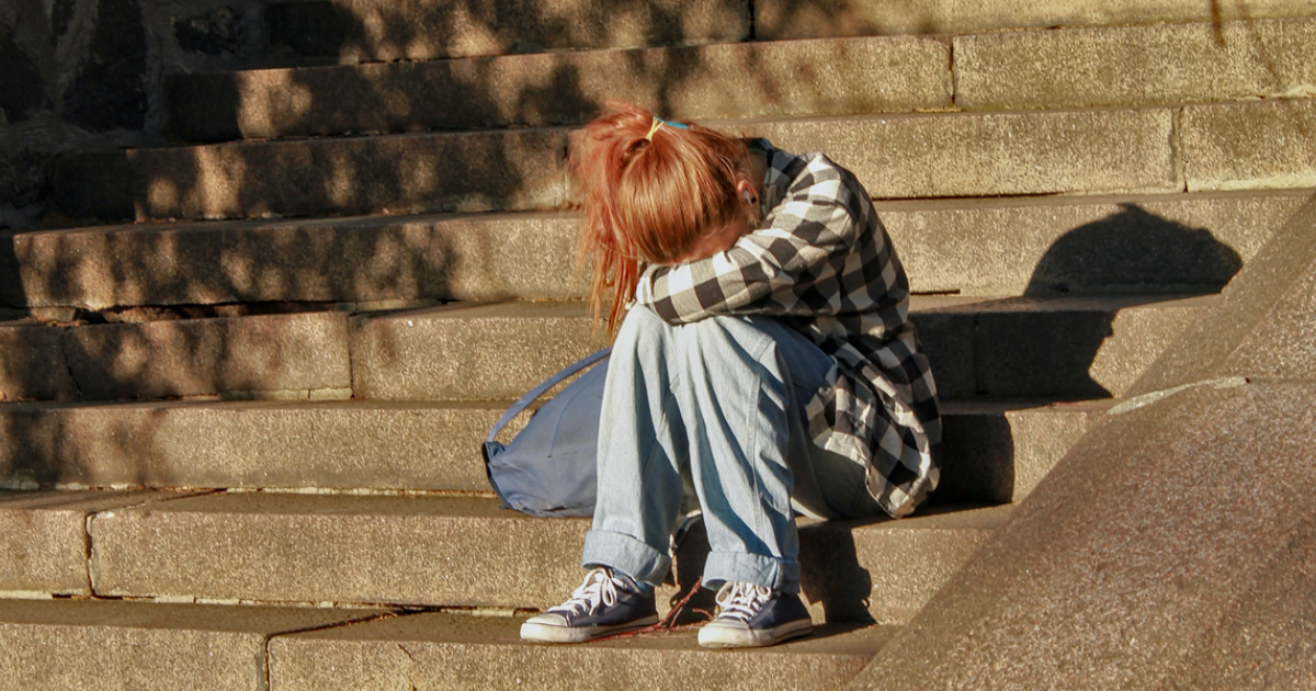 5 Signs of Childhood Emotional Neglect - TherapyDen