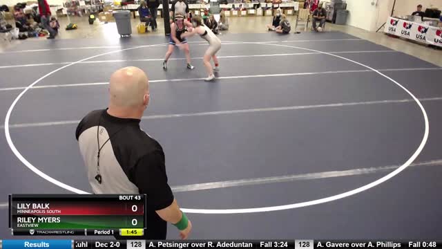 Riley Myers (Eastview) vs Lily Balk (Minneapolis South)