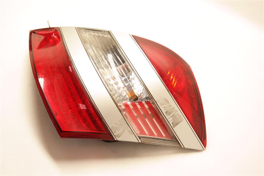 OEM 2218200466 - Used 2007 Mercedes-Benz S550 SportTail Lamp (Right ...