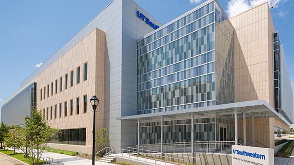 UT Southwestern Monty and Tex Moncrief Medical Center at Fort Worth ...
